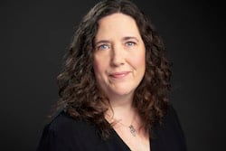 Meet the Therapist: Debbie Kelly